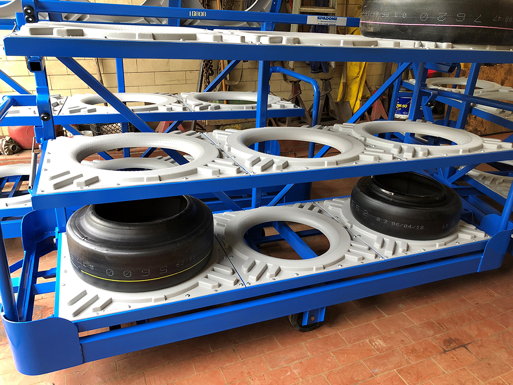 Green Tire Trucks - Spadone: Tire Machinery, Guillotines, Trucks